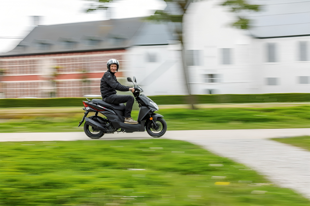 Orbit III 125 - SYM Scoota | Commuter scooters | first fuel injected 125cc